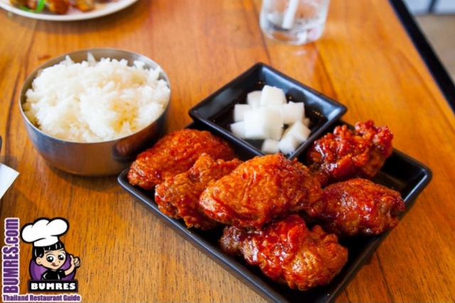 รีวิวไก่ทอดเกาหลี ร้านอาหารแสนอร่อย จัดจ้าน ซาบซ่า